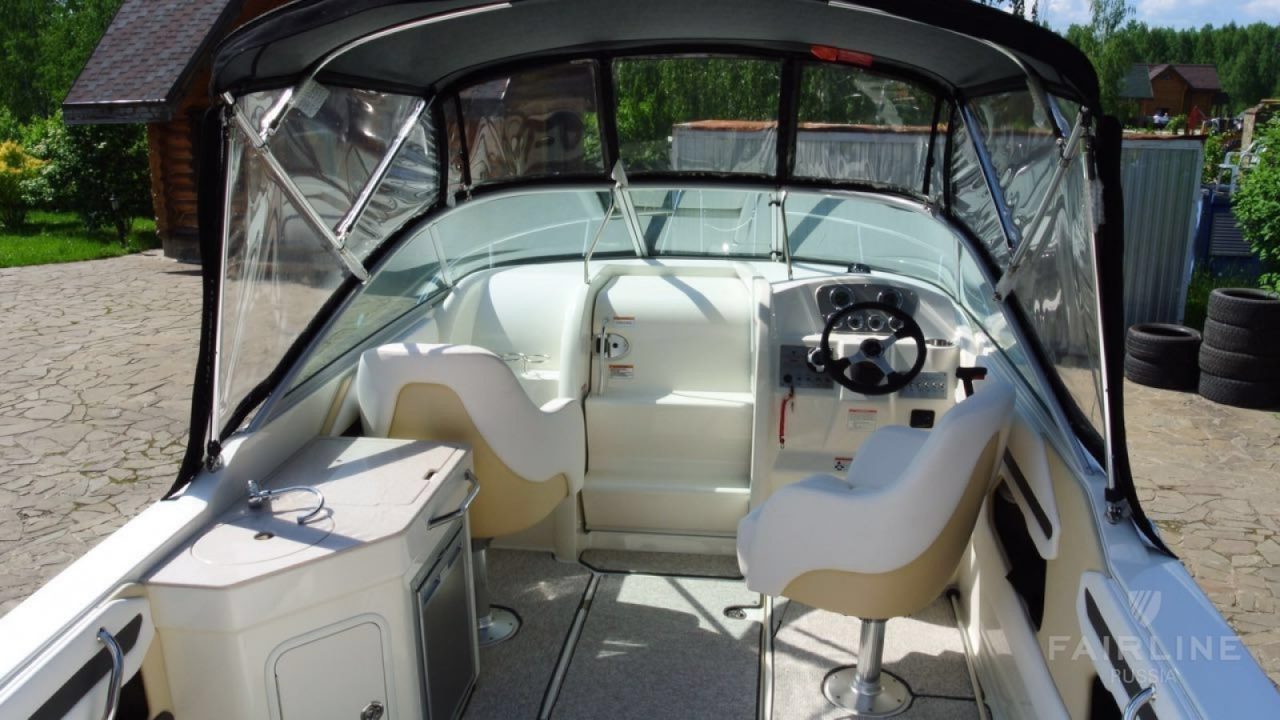 Яхта Sea Ray 235 Weekender (14366) продана